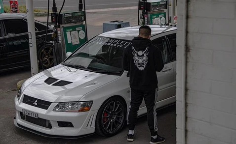 The Ultimate Guide to Designing Custom Stickers for Your Cars ...